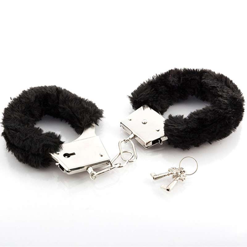 Menottes en Fourrure Érotiques - Le Must pour des Soirées Coquines ...